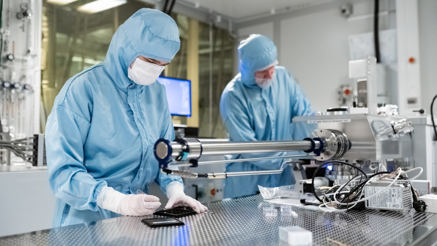 Facilities and Instruments at the Nanoscience Center | University of Jyväskylä